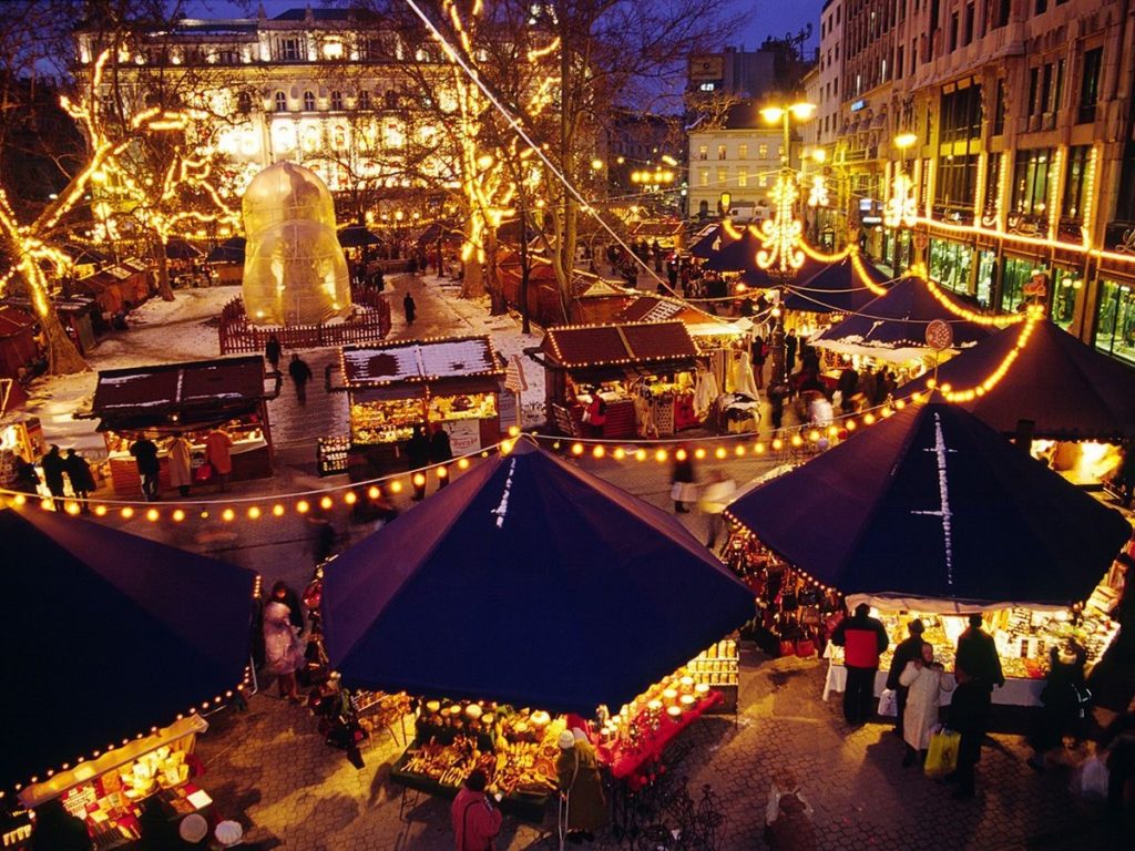 10 things you have to visit at Christmas in Budapest - Silverline Cruises